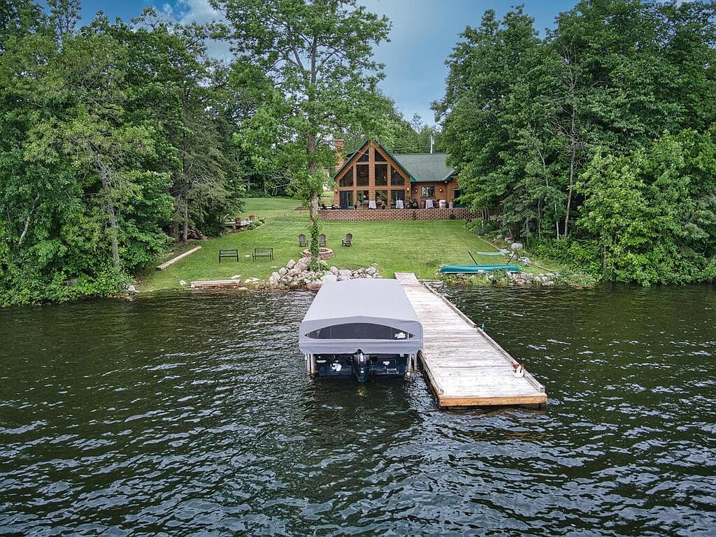 29712 W Shore Dr, Pengilly, MN 55775 | Zillow