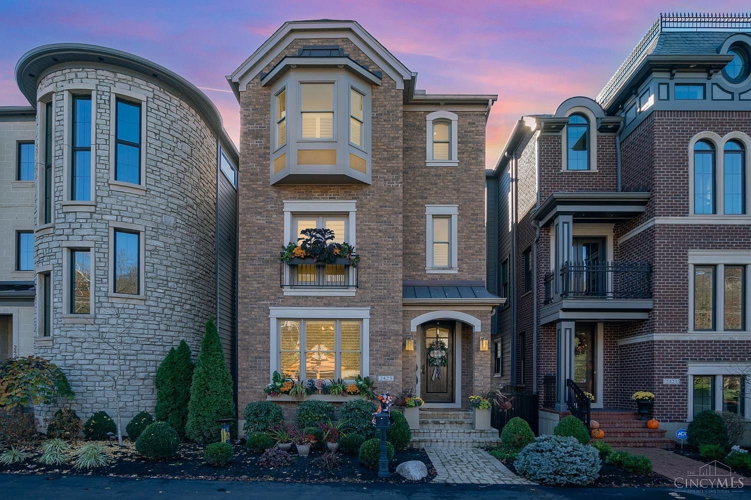 2423 Riverside Dr, Cincinnati, OH 45202 | Zillow