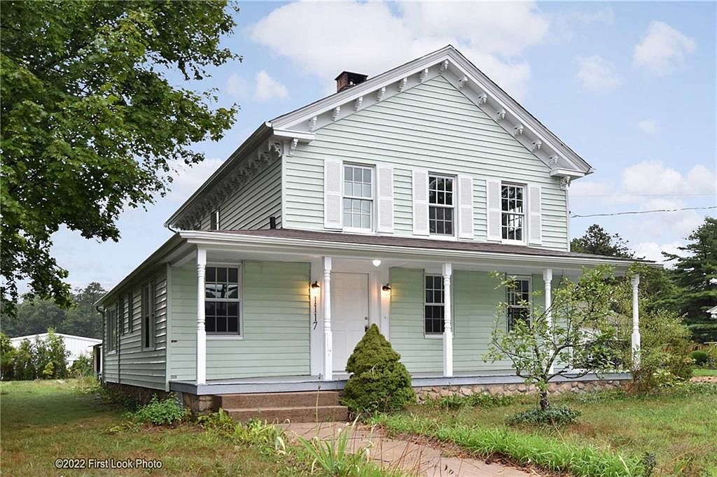 1117 Main St, Hope Valley, RI 02832 | Zillow