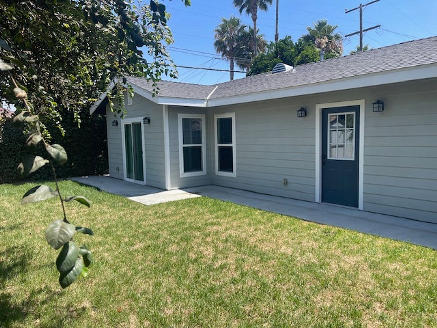 9255 1/2 Maple St, Bellflower, CA 90706 | Zillow