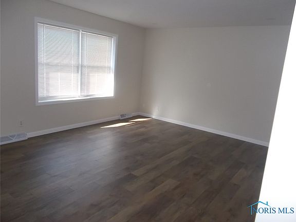 703 S Harvest Ln, Wauseon, OH 43567 | Zillow