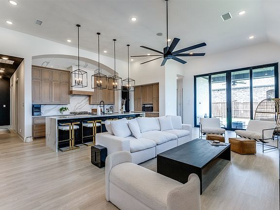 4125 Sandbrock Pkwy, Aubrey, TX 76227 | MLS #20374445 | Zillow