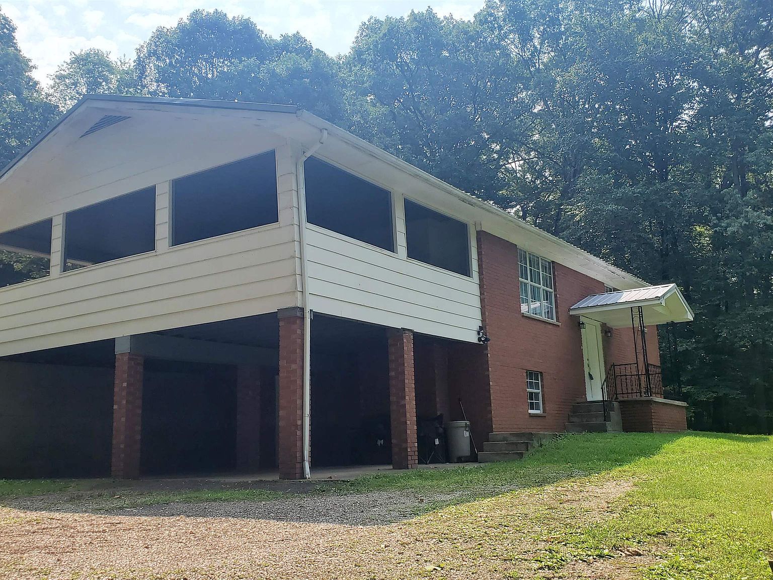 77 Honaker Dr, Ashland, KY 41102 | Zillow