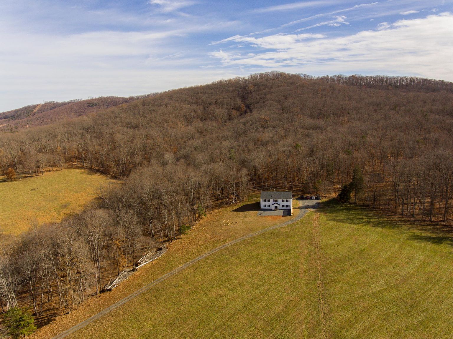 423 Mann Ln, Shipman, VA 22971 | Zillow