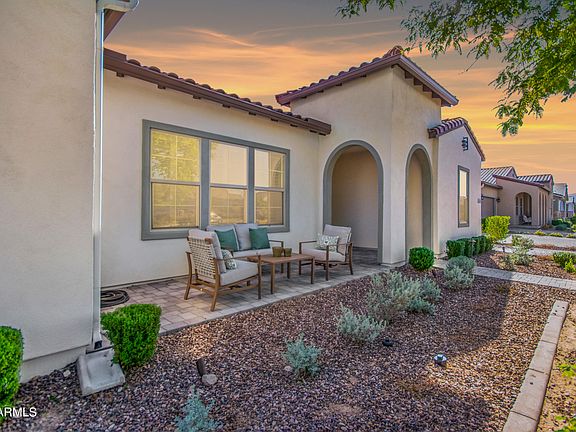 17379 W Guthrie St, Surprise, AZ 85388 | Zillow