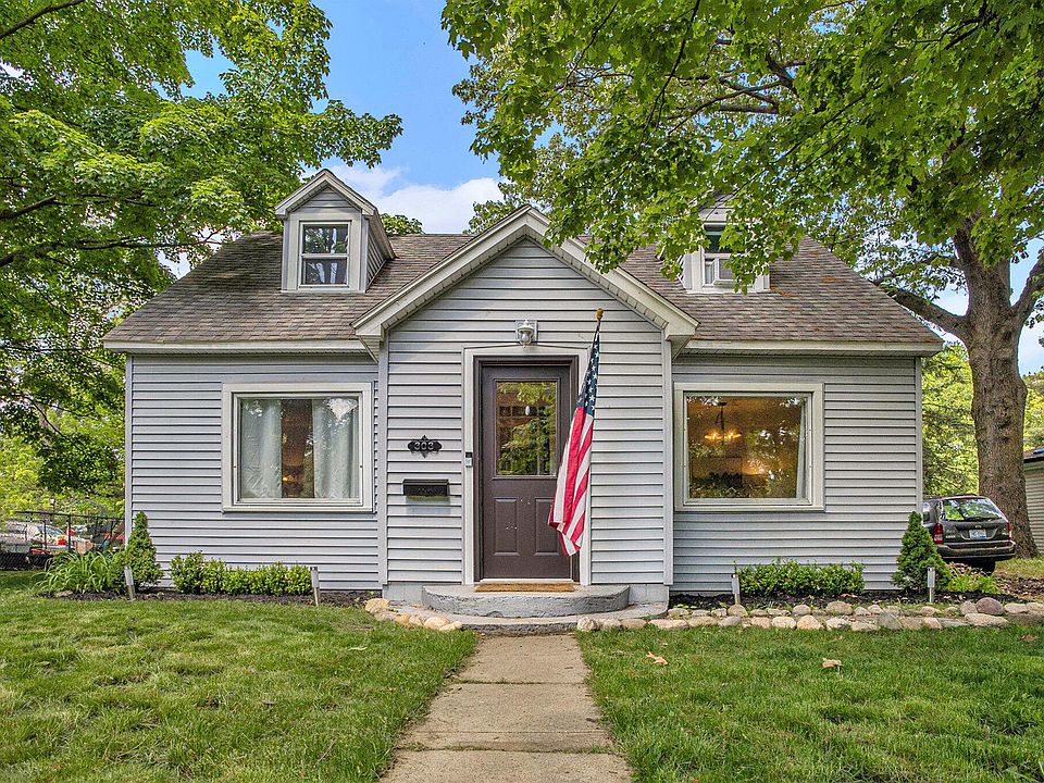 303 E Saint Marys St, Decatur, MI 49045 | Zillow