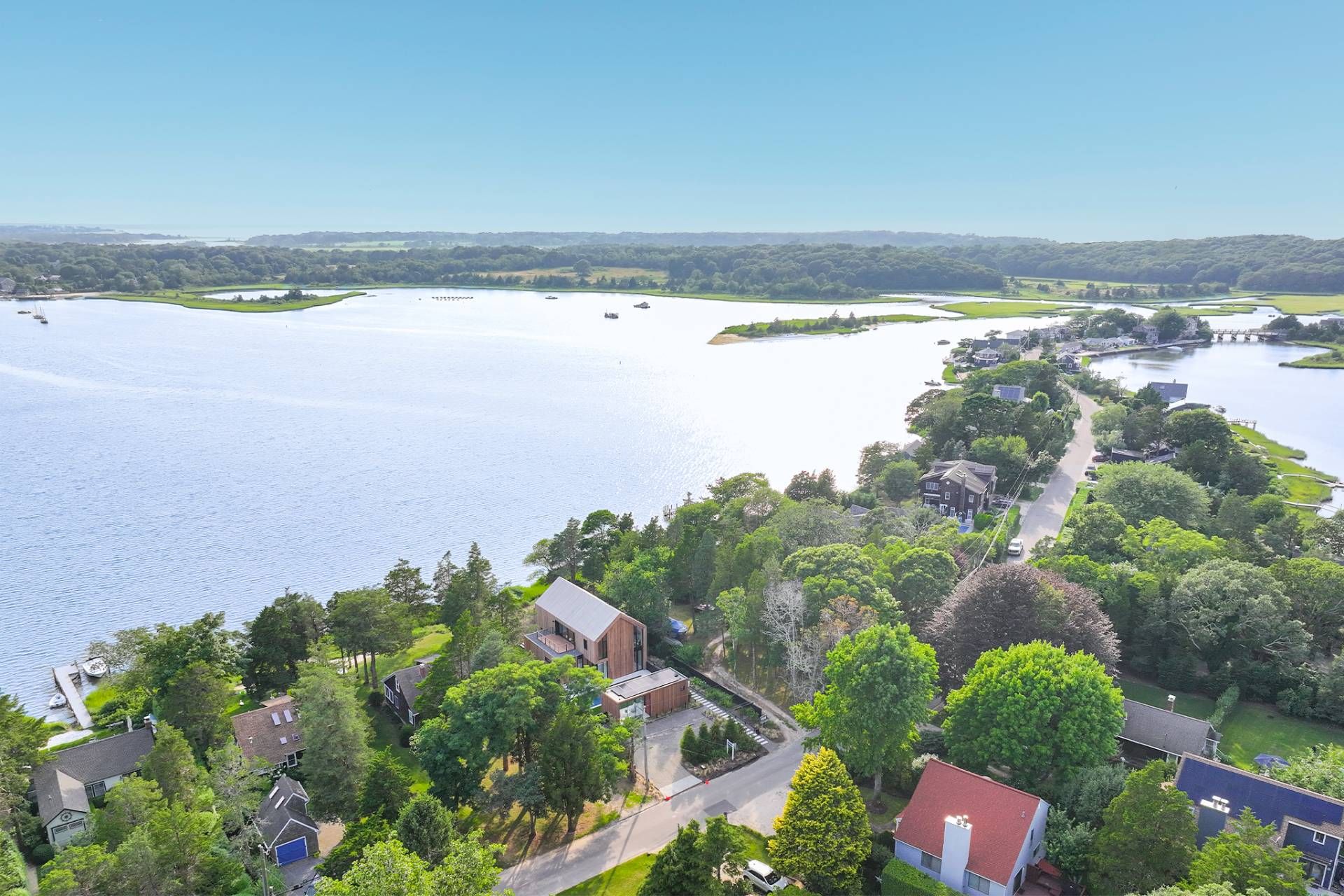 142 Towd Point Rd, Southampton, NY 11968 | Out East