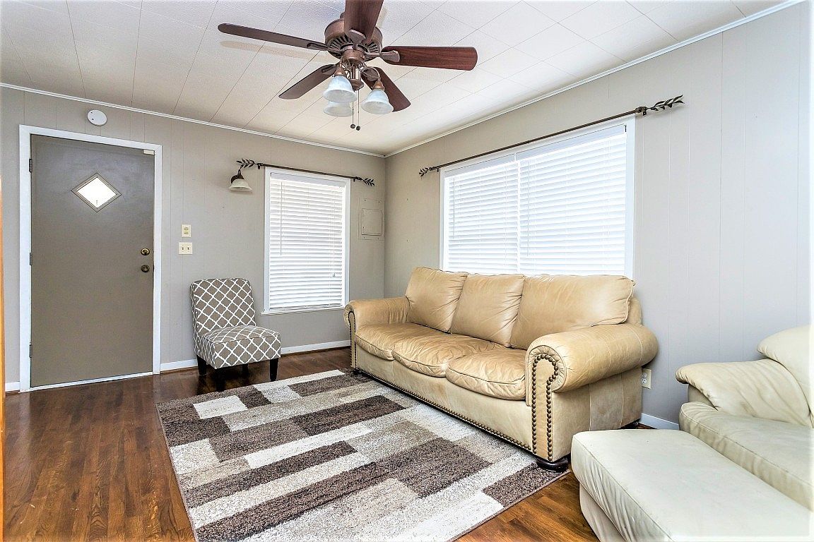 8170 Peden Rd, Azle, TX 76020 | Zillow