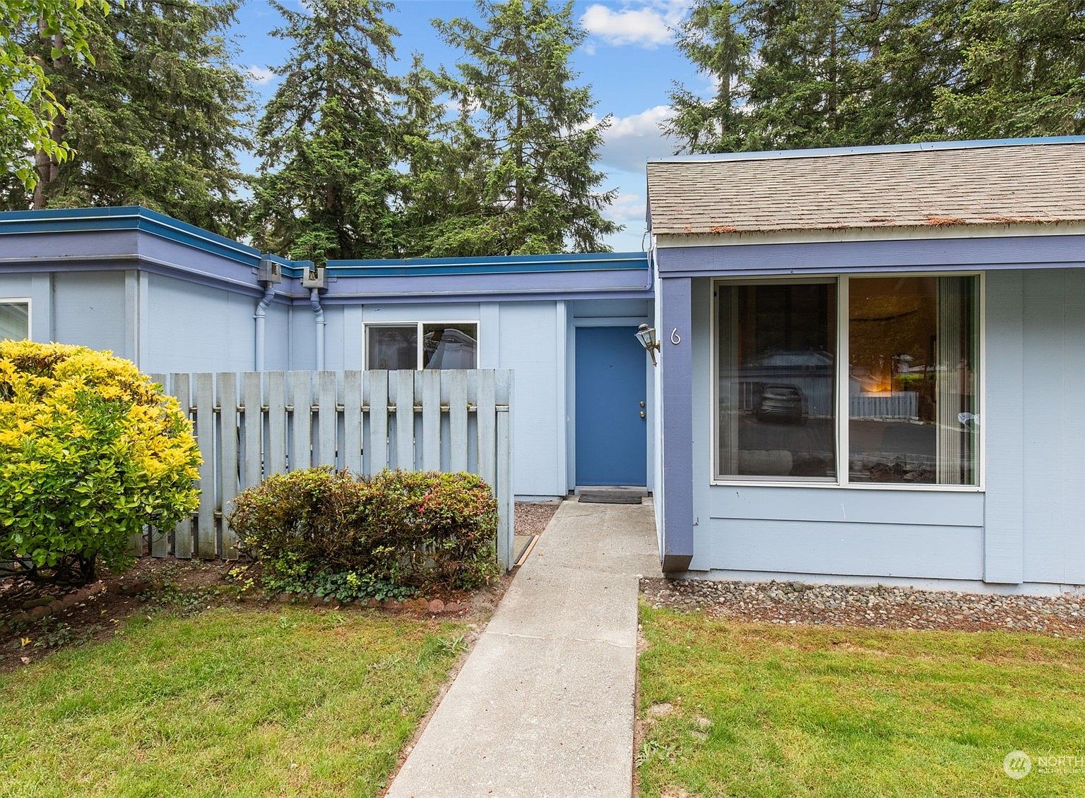 4308 NE Sunset Boulevard UNIT D6, Renton, WA 98059 | Zillow