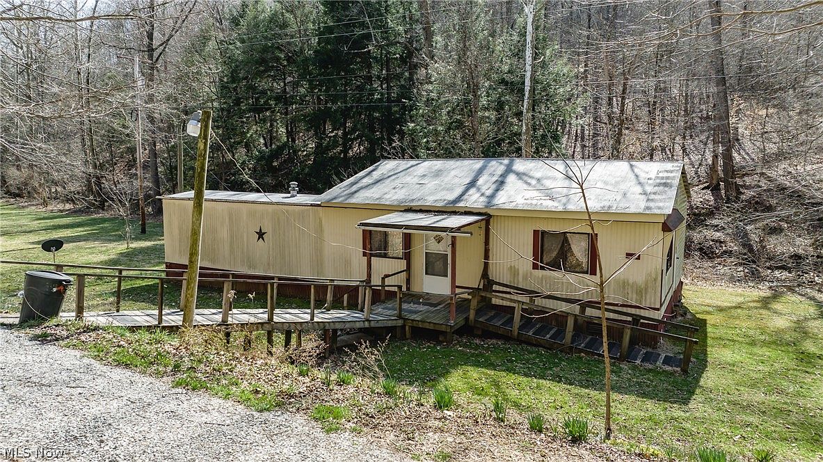 619 Glendale Rd, Cairo, WV 26337 | Zillow