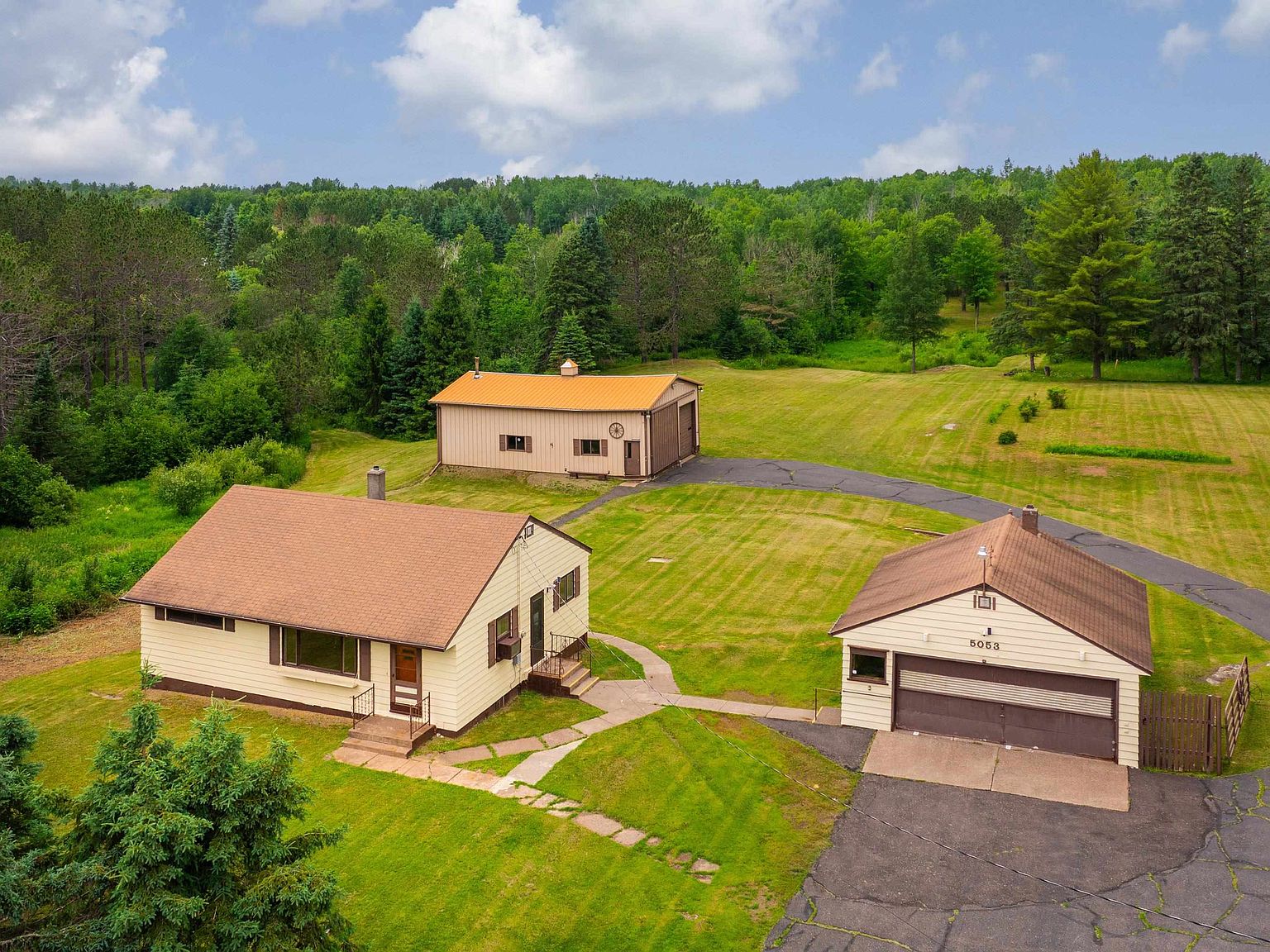 5053 Morris Thomas Rd, Hermantown, MN 55811 | Zillow