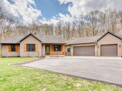 W5471 Burrows Ln, Elkhart Lake, WI 53020 | MLS #1831694 | Zillow