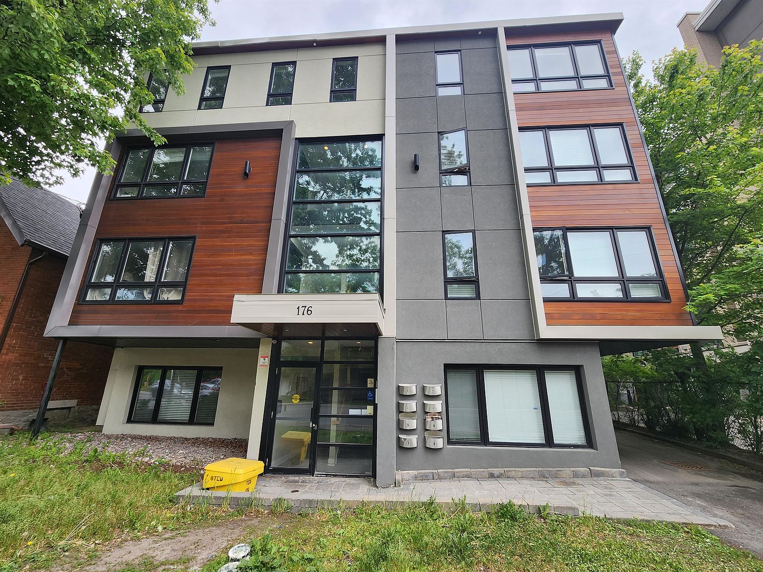176 Greenfield Ave, Ottawa, ON K1S 0Y1 | Zillow