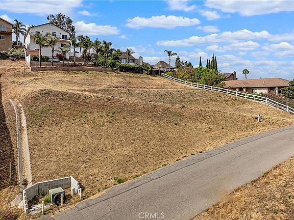 14335 Four Winds Rd #82, Riverside, CA 92503 | MLS #EV24107322 | Zillow