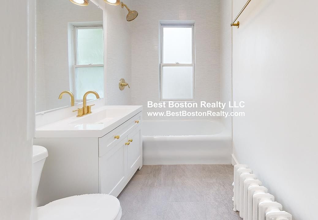 58 Wilbur St #2B, Everett, MA 02149 | Zillow