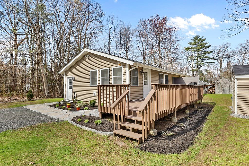 14 S Pine St, Otis, MA 01253 | Zillow