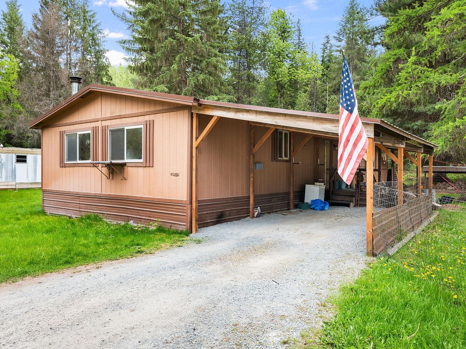 801 W Kelly Dr #20B, Newport, WA 99156 | Zillow