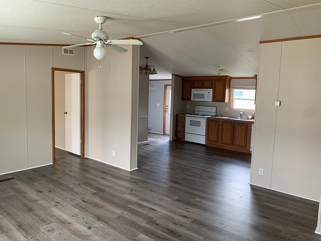 11555 Culebra Rd, San Antonio, TX 78253 | Zillow