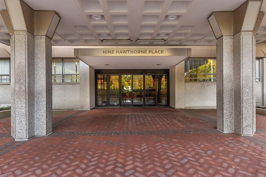 9 Hawthorne Pl APT 9O, Boston, MA 02114 | Zillow