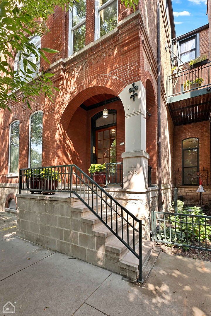 532 W Wrightwood Ave, Chicago, IL 60614 | Zillow