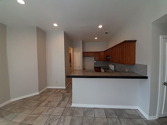 12109 Quail Dr #12111, Balch Springs, TX 75180 | MLS #20506475 | Zillow