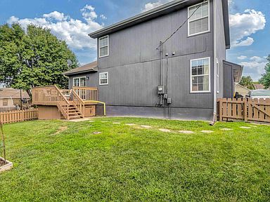 5648 SW 36th St, Topeka, KS 66614 | Zillow