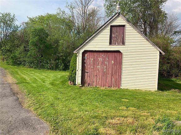 25424 Countryman Rd, Evans Mills, NY 13637 | MLS #B1609914 | Zillow