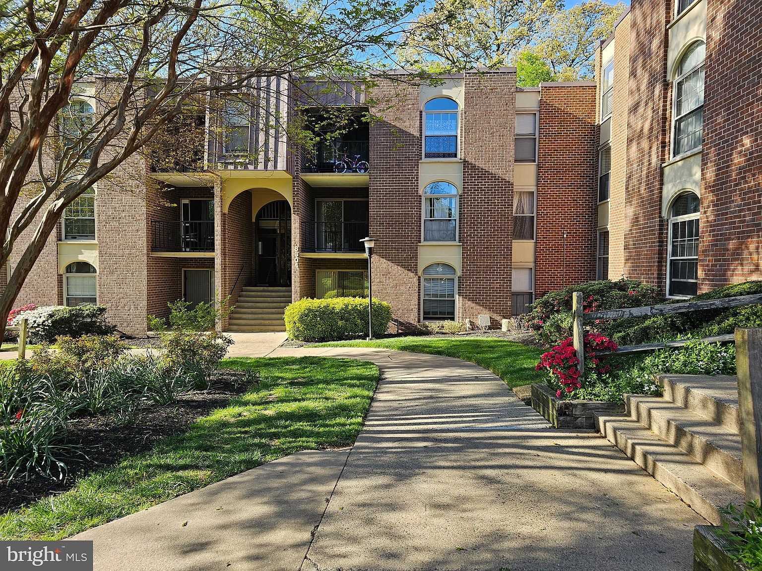 8304 Tobin Rd APT 13, Annandale, VA 22003 | Zillow
