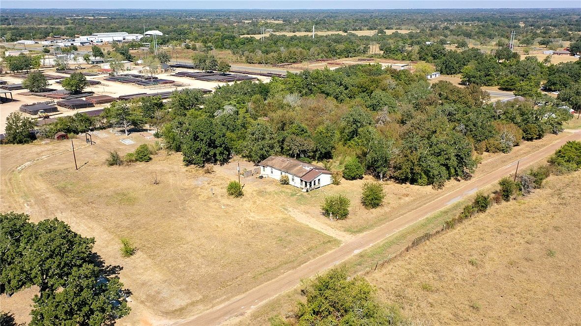 108 Silver Maple Ln, Lyons, TX 77863 | MLS #24015140 | Zillow