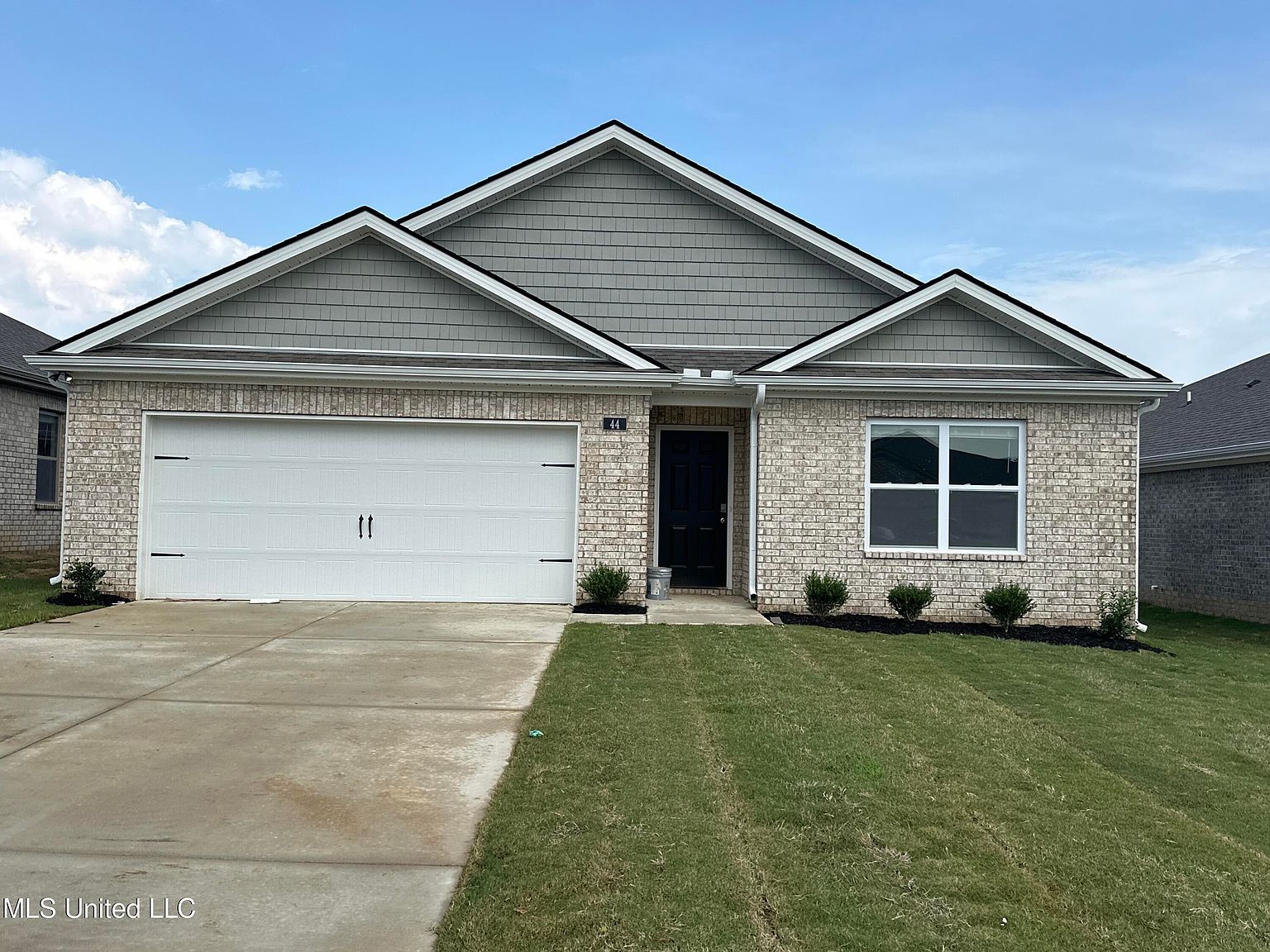 9 Pine St, Byhalia, MS 38611 | Zillow