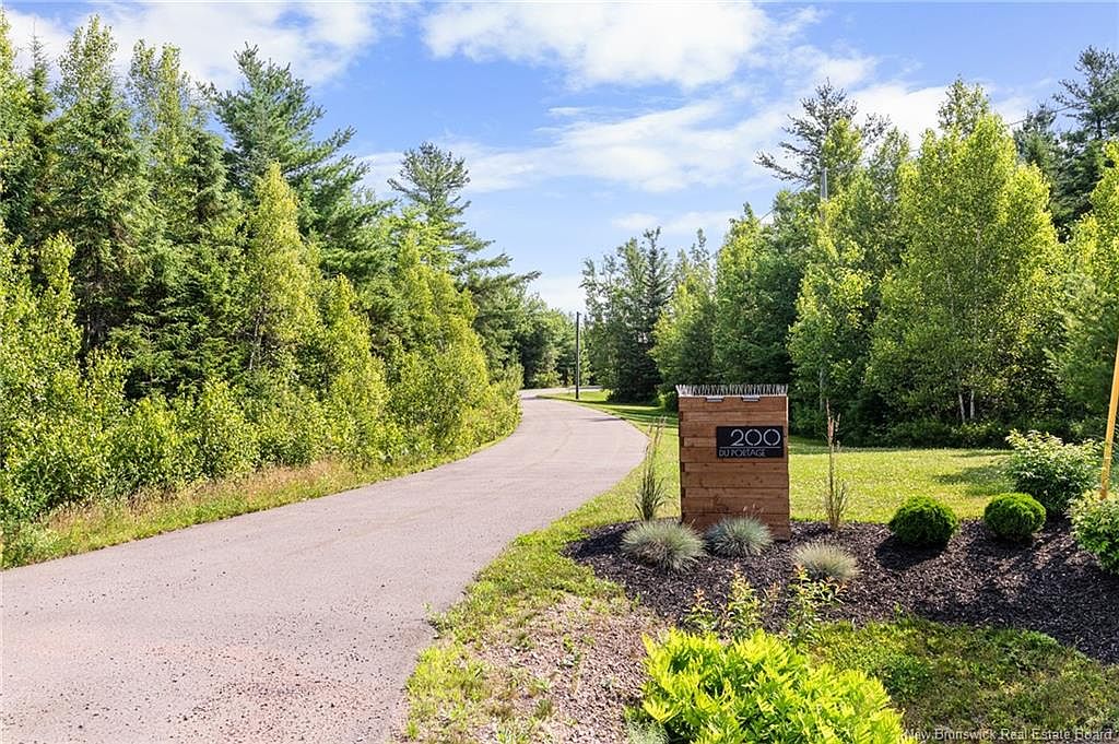 200 Du Portage, Memramcook, NB E4K 3Y3 | MLS #NB111445 | Zillow