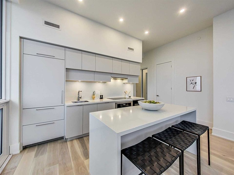 39 Roehampton Ave Toronto, ON, M4P1P9 - Apartments for Rent | Zillow