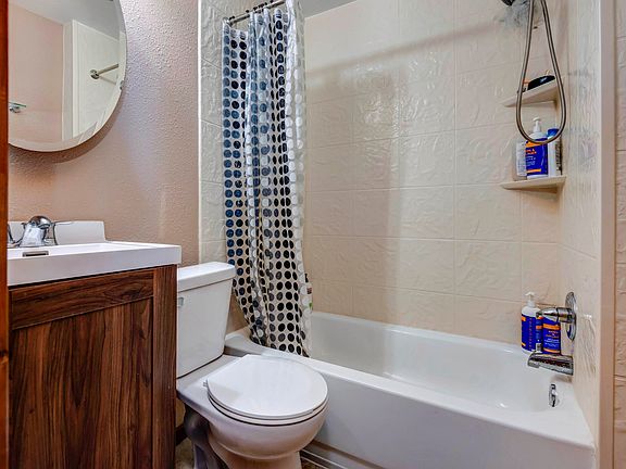 729 W Tracy St, Springfield, MO 65807 | Zillow