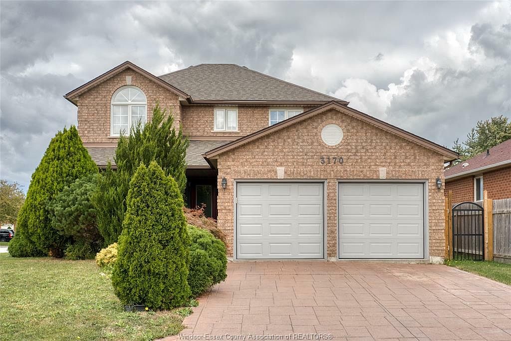 3170 Fletcher Cres, Windsor, ON N9E 4M8 | Zillow