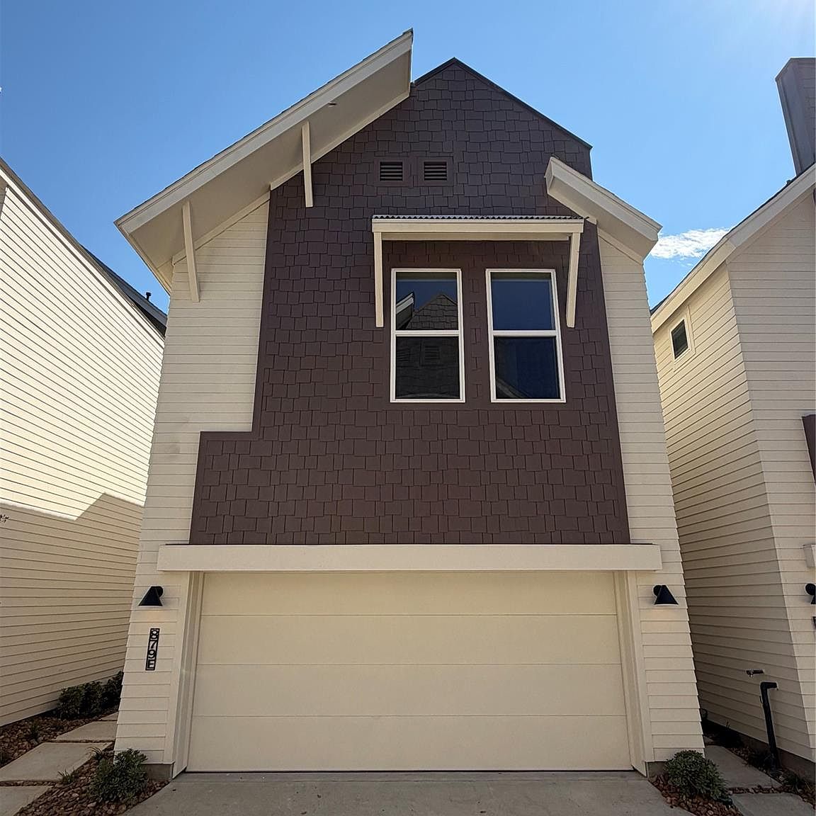 879 Rachel Saint Rachel St #E, Houston, TX 77091 | MLS #23721138 | Zillow