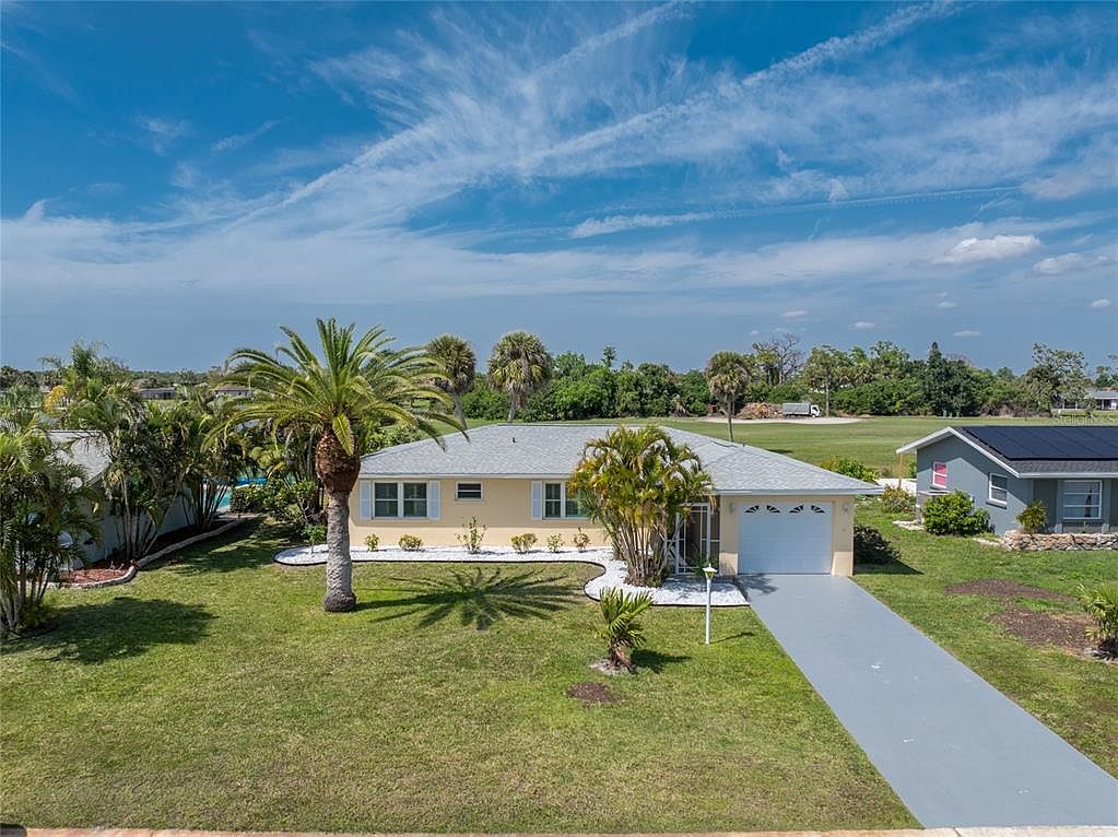 34 Golfview Ct, Rotonda West, FL 33947 | Zillow