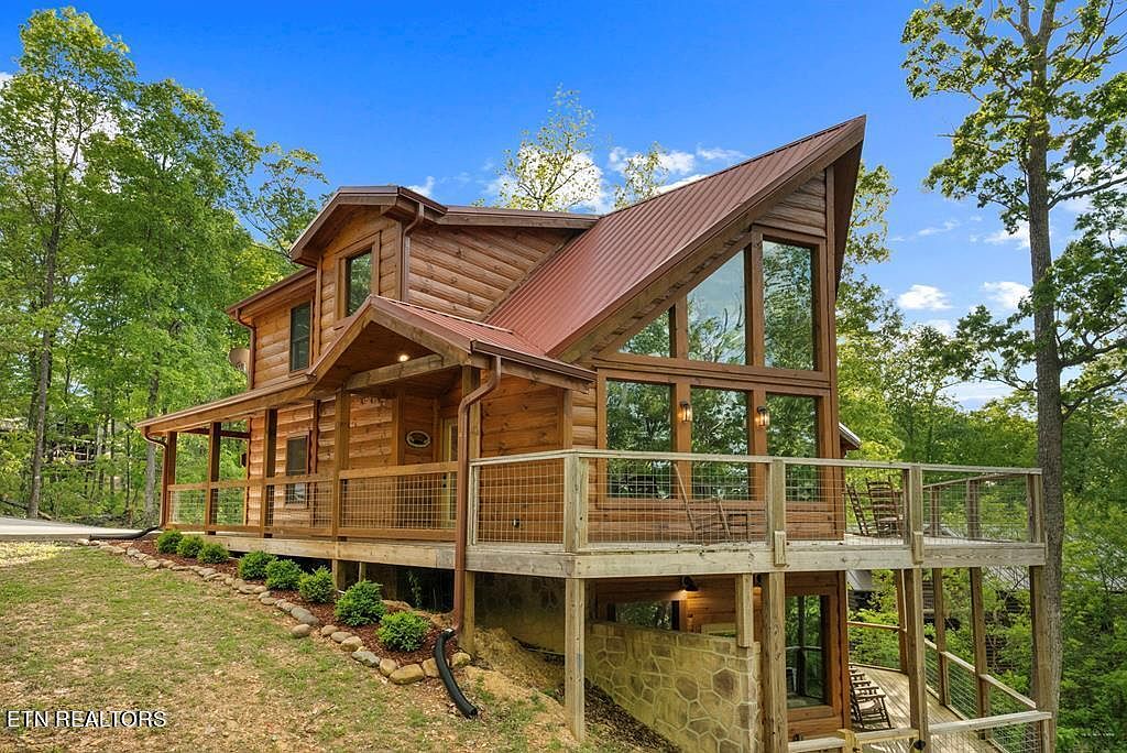 2565 Cloud View Dr, Sevierville, TN 37862 | MLS #1245145 | Zillow