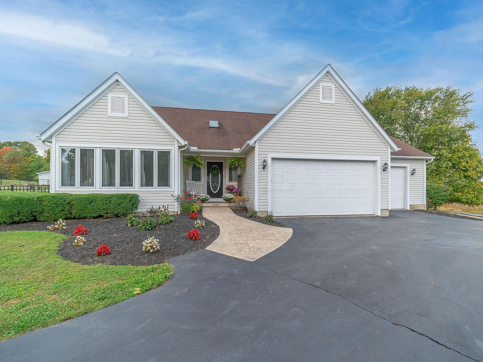 11565 Lithopolis Rd NW, Lithopolis, OH 43136 | Zillow