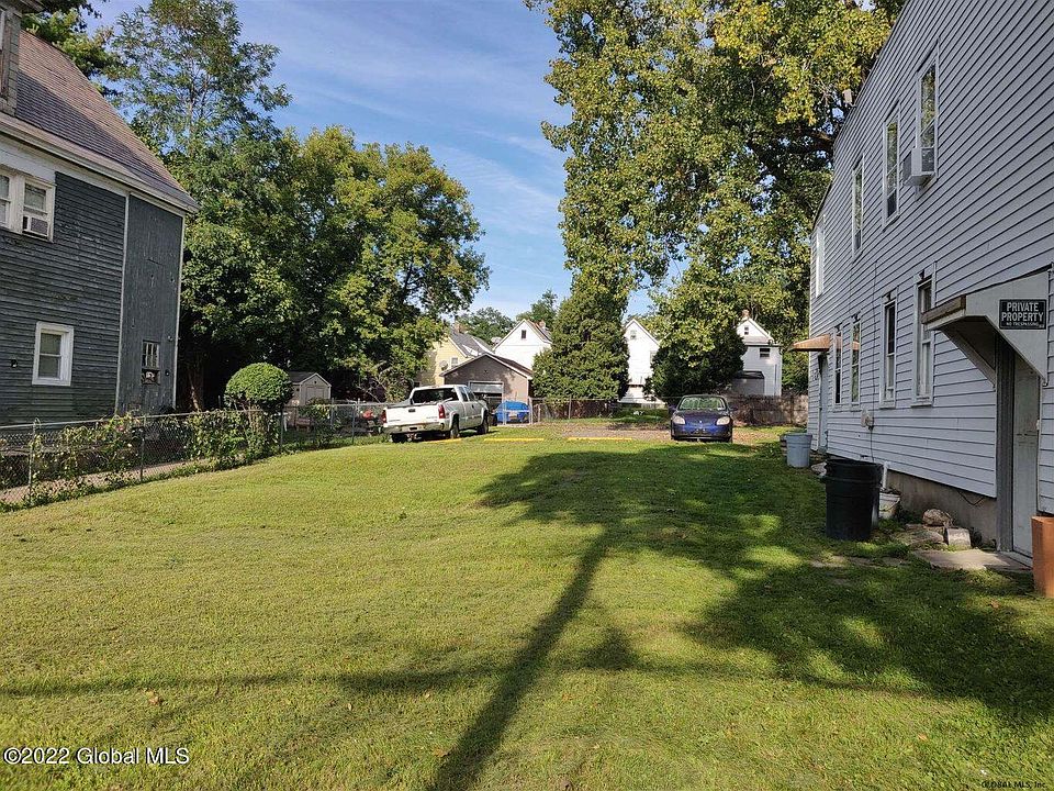 815 Davis Terrace - 815 Davis Ter Schenectady NY | Zillow