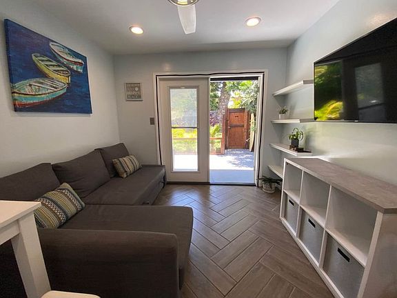 1574 N Alaniu Pl #B, Kihei, HI 96753 | Zillow