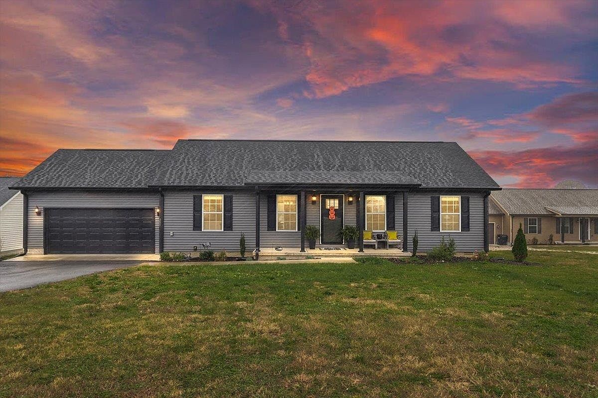 398 Halifax Settle Rd, Scottsville, KY 42164 | Zillow