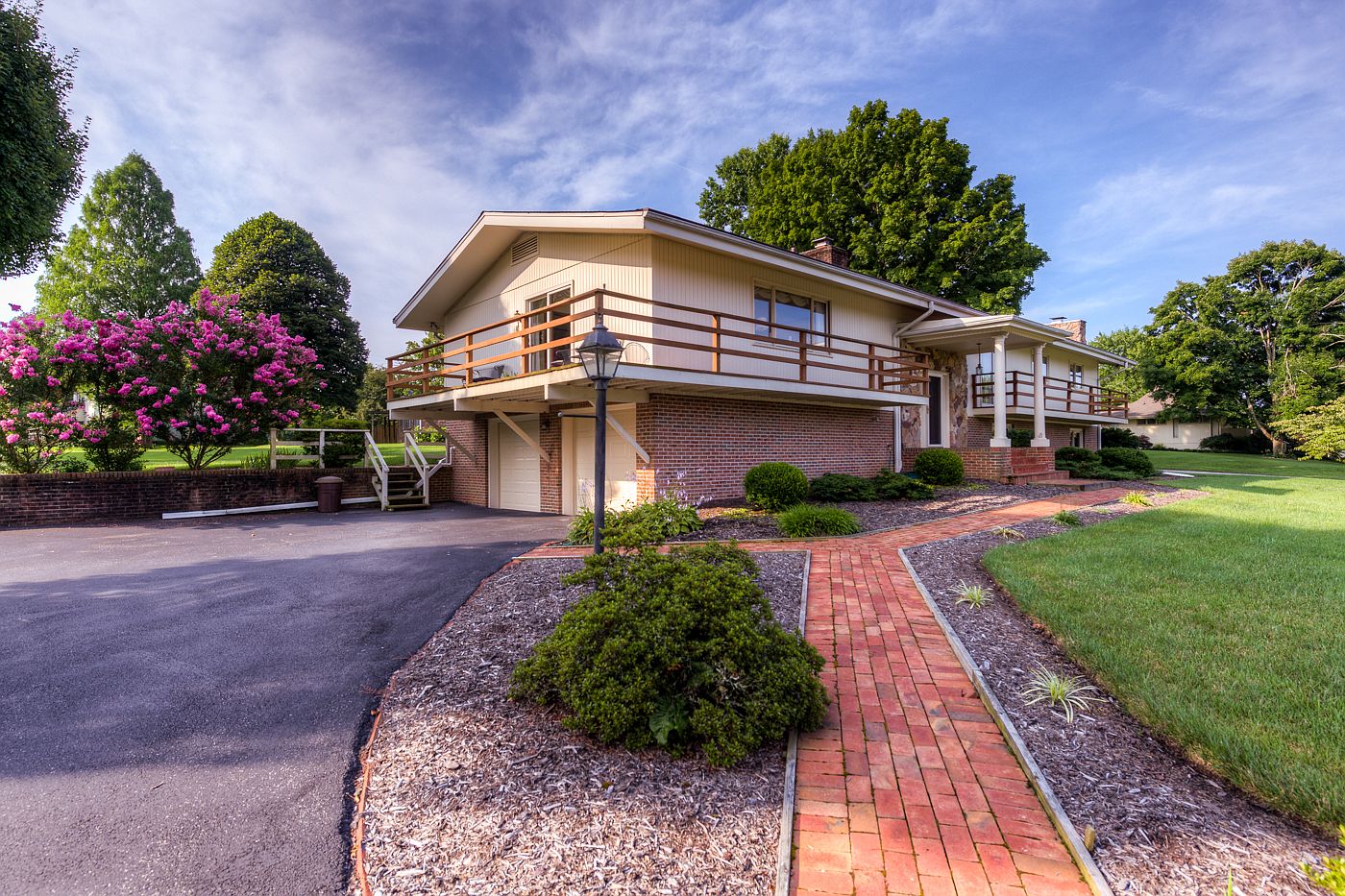 9 Compton, Bristol, TN 37620 | Zillow