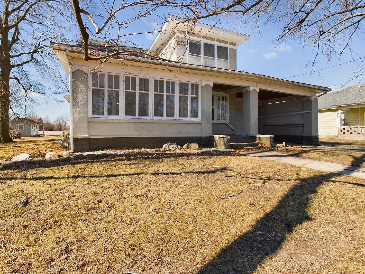 355 S Walnut St, Hull, IL 62343 | MLS #11026224 | Zillow