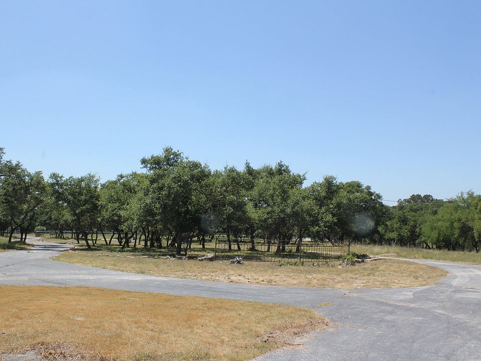 43 Fm 3351 N, Bergheim, TX 78004 | Zillow