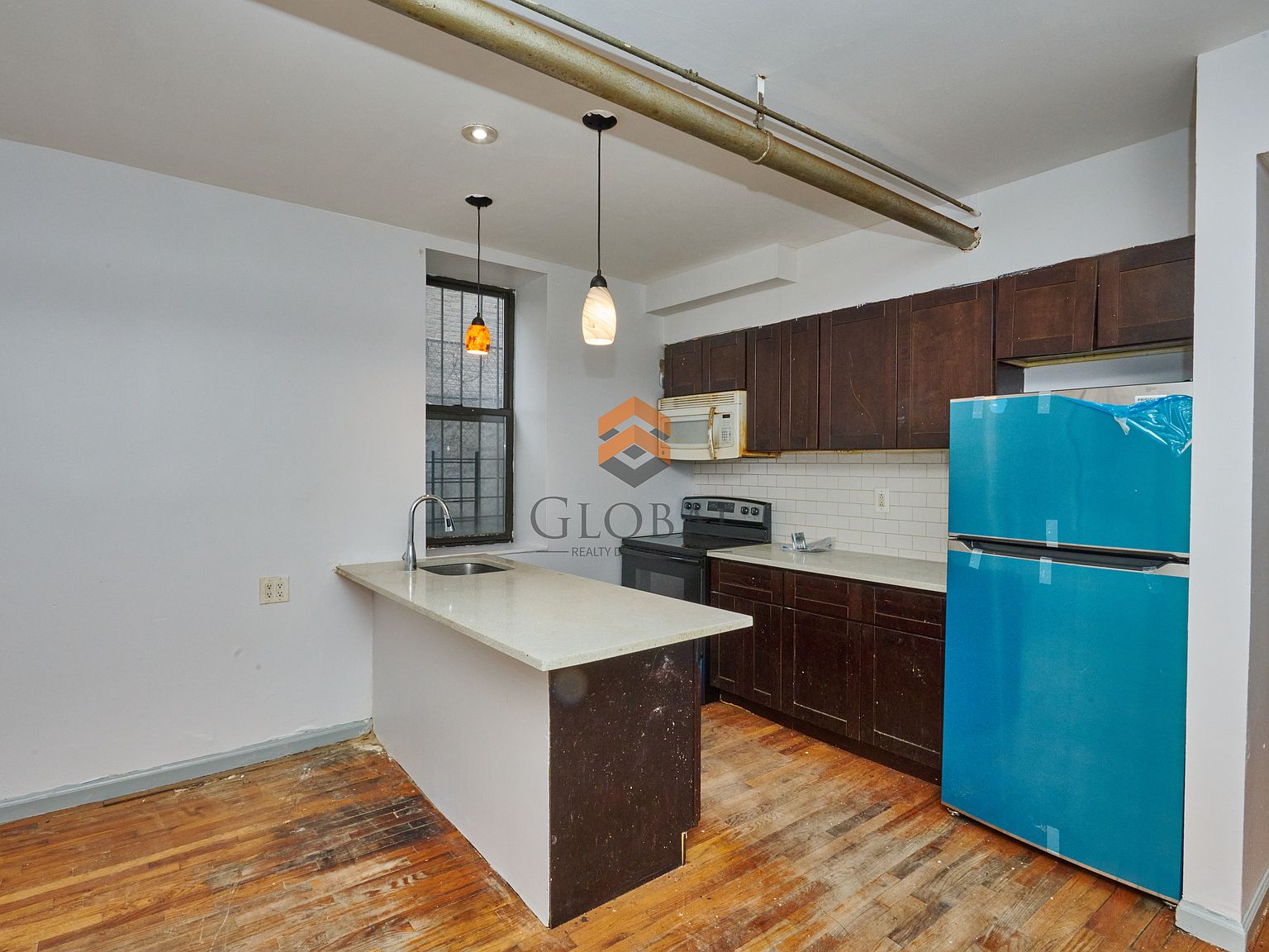 735 E 182nd St Floor Basement, Bronx, NY 10457 | Zillow