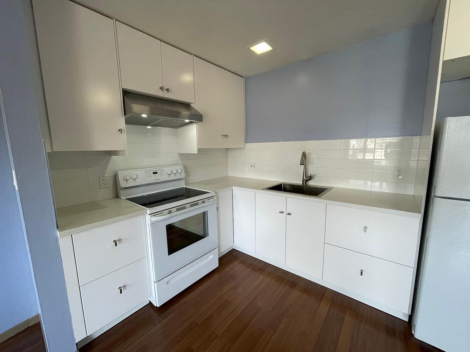 2960 Mission St APT 302, San Francisco, CA 94110 | Zillow