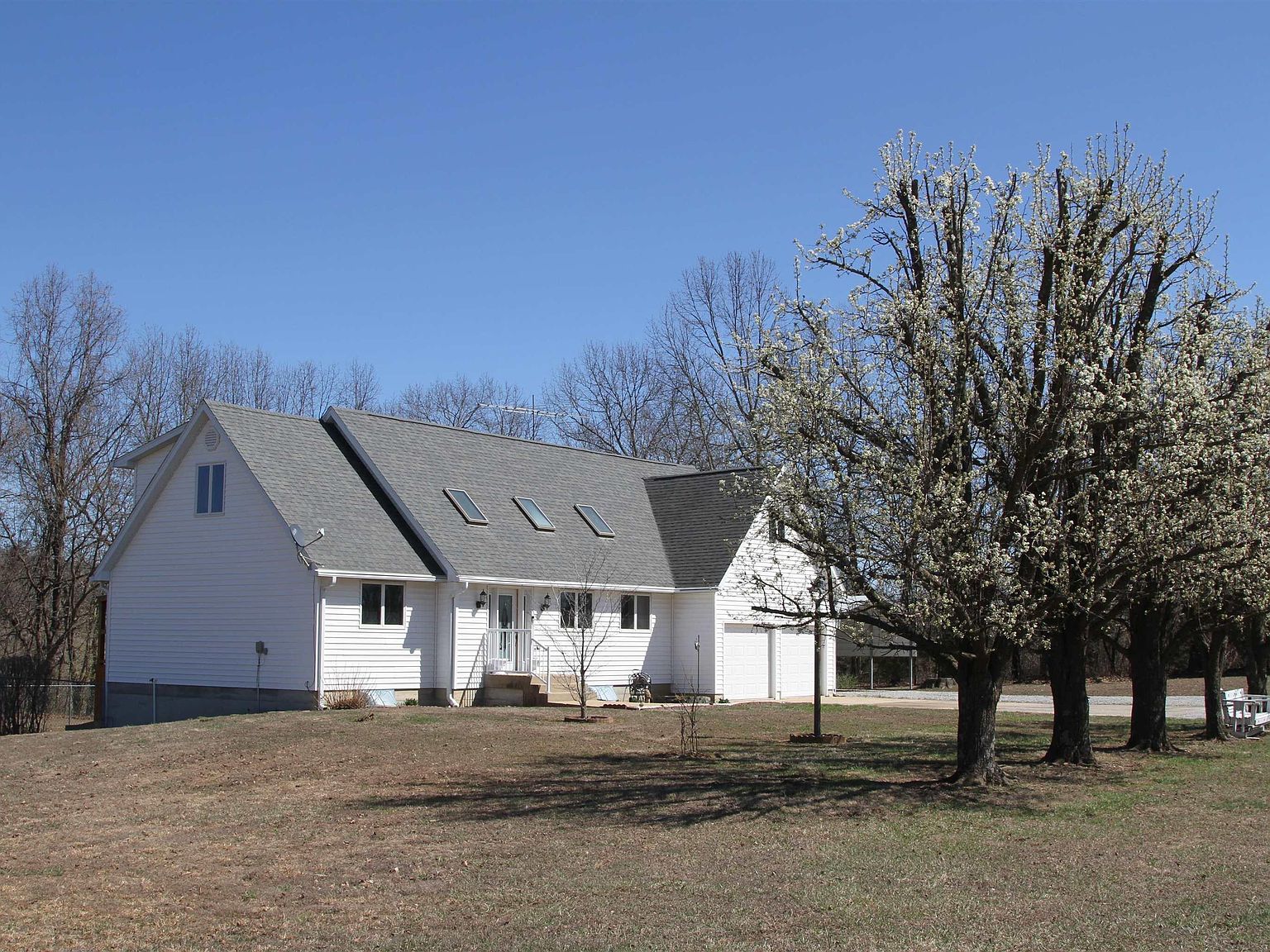 35965 School House Ave, Warsaw, MO 65355 | MLS #99728 | Zillow
