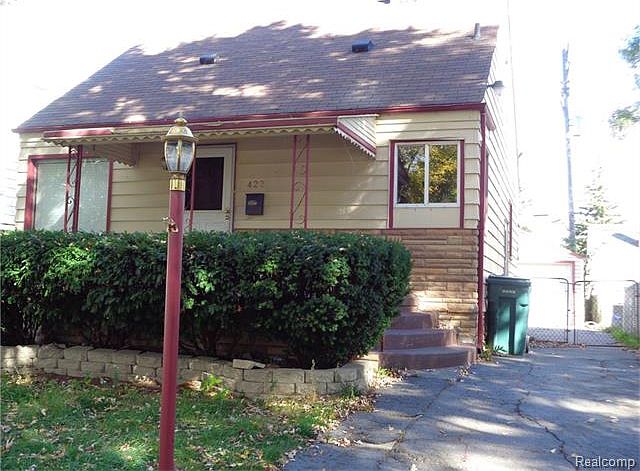 422 Garfield Ave, Lincoln Park, MI 48146 | Zillow