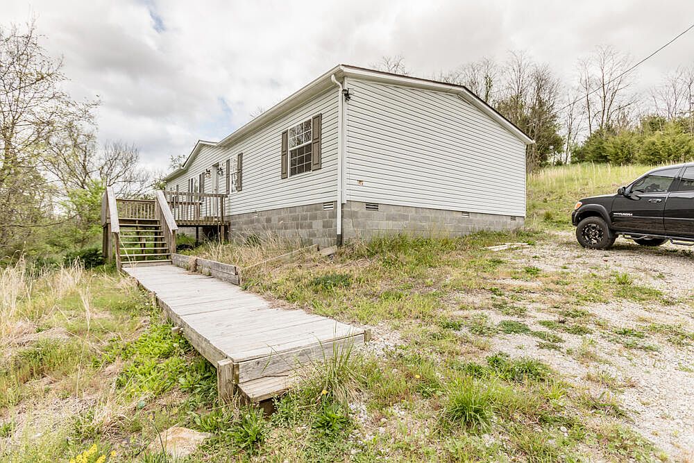 735 Finnell Pike, Georgetown, KY 40324 | Zillow