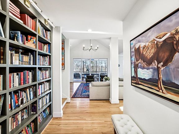 237 Rockcrest Dr, Taylors, SC 29687 | MLS #1543249 | Zillow